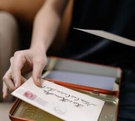 Grief Decluttering: 3 Creative Ways to Preserve Sentimental Items ...