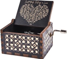 10 Expensive-Looking Gifts Under $15 for Valentine's Day | Simplify